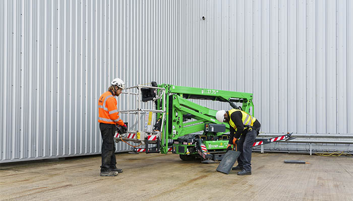 Tracked Boom Lifts